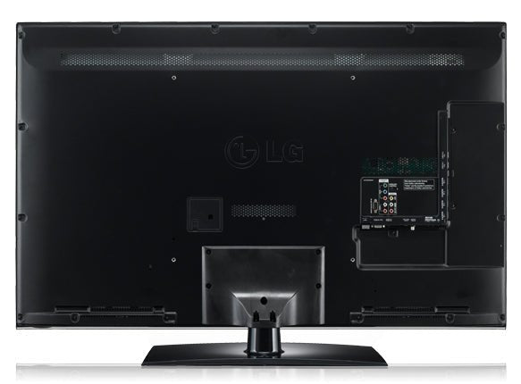 LG 42LW5700 42" Multi System 3D LED TV 110 220 240 volts pal ntsc